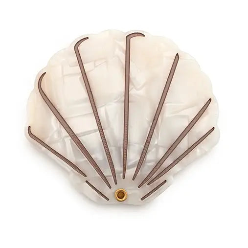 Seashell Compact Mirror – ISABEL HARVEY